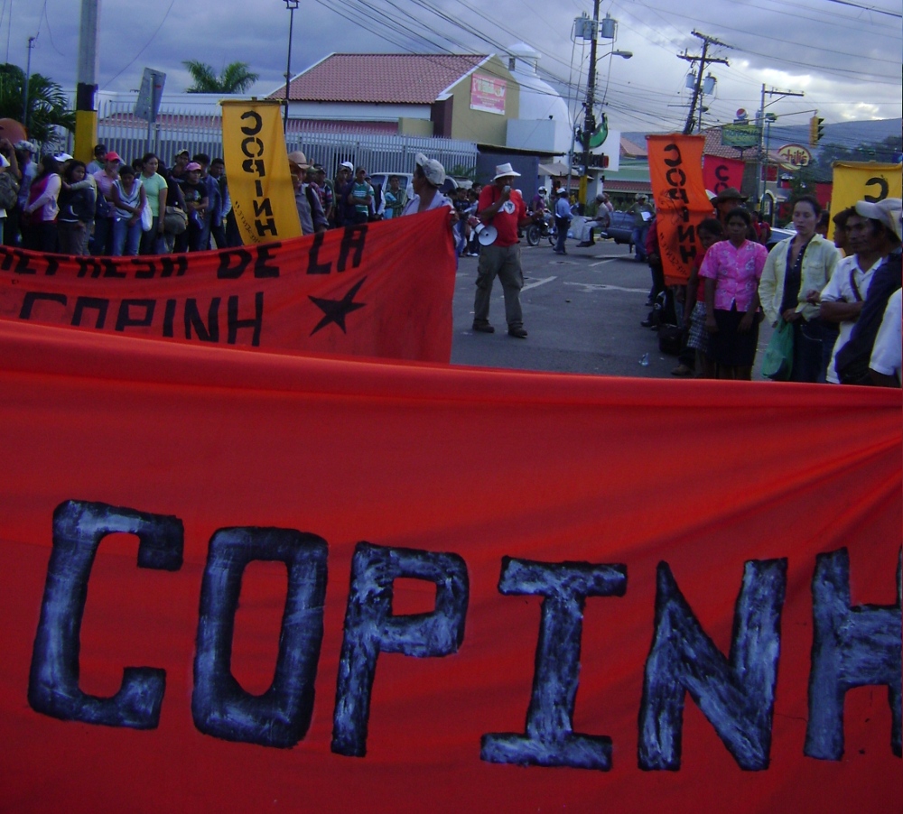 COPINH: PLANTEAMIENTO Exigencias del Pueblo Lenca de Honduras: – COPINH